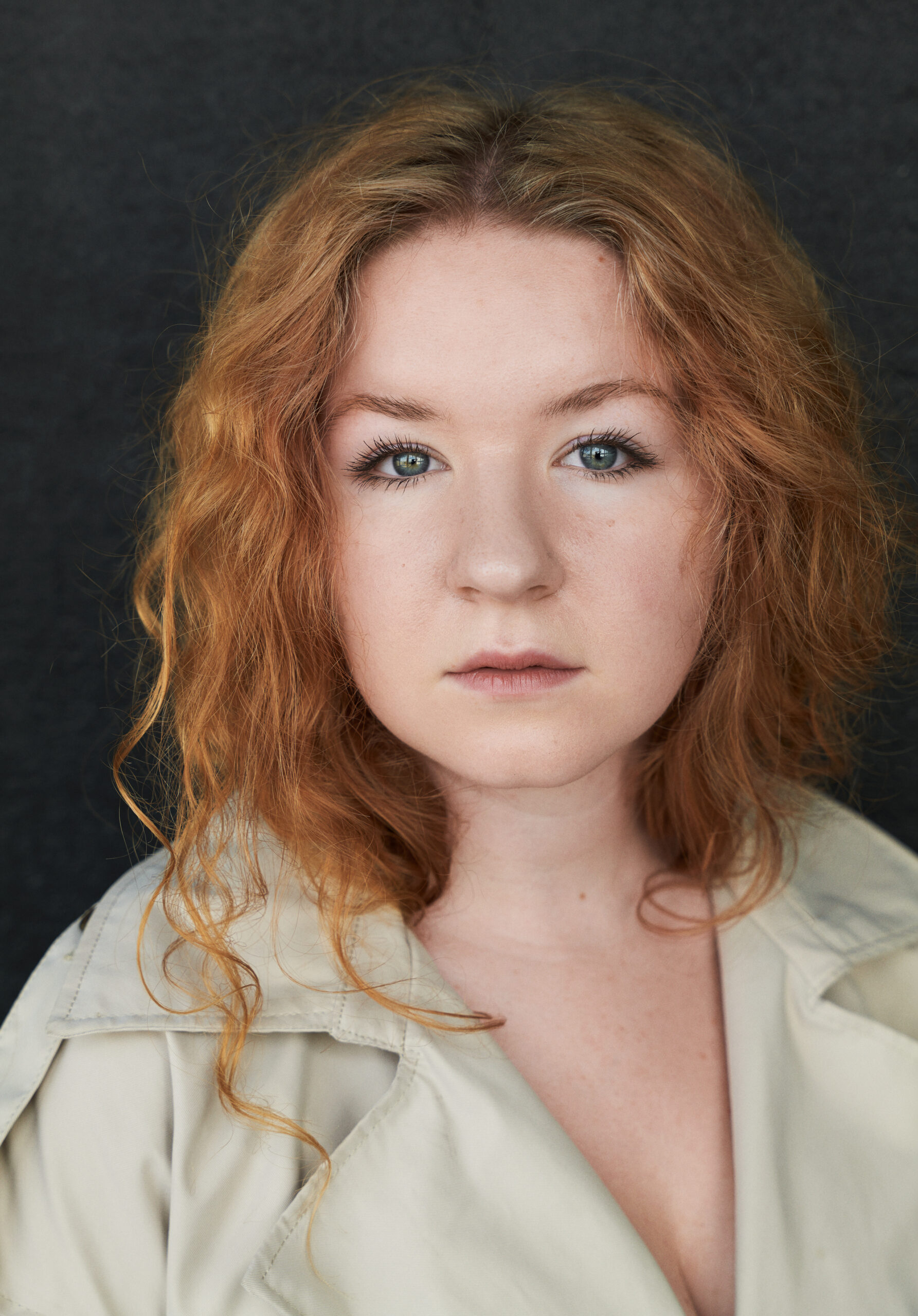 ACTRESS